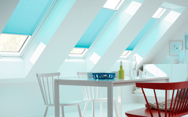 Stores d'intérieur pour fenêtres Velux | CS STORES